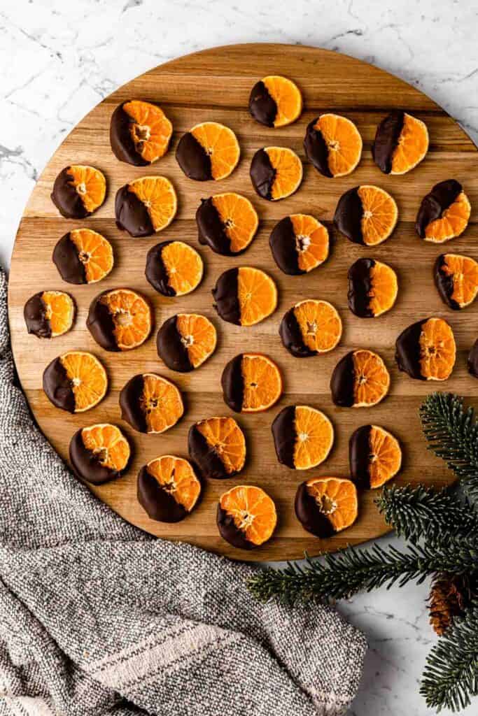 Chocolate-Dipped Dried Satsuma Orange Slices • beautifulingredient.com