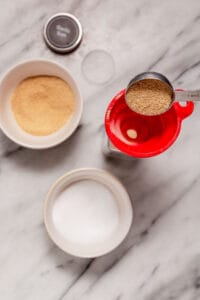 How to Make Garlic Salt (with reduced sodium) • Beautiful Ingredient