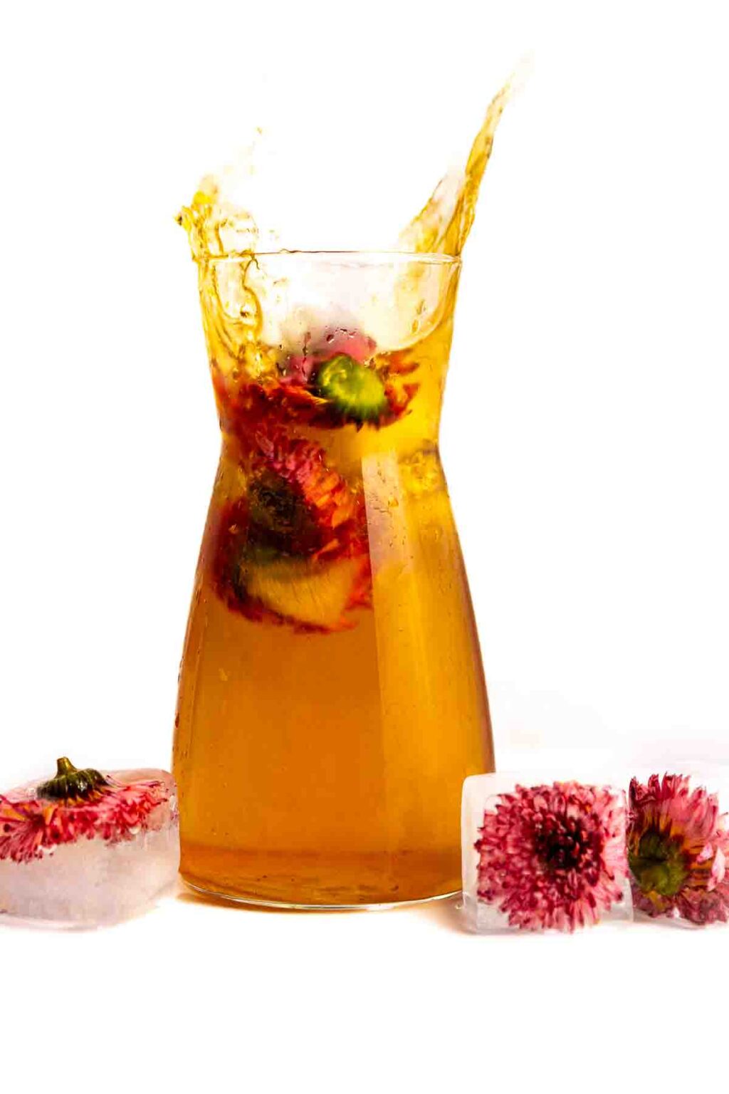 How to Make Herbal Iced Tea • Beautiful Ingredient