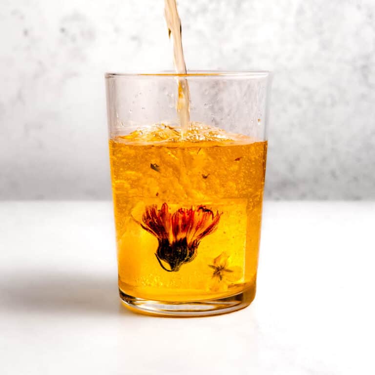 How to Make Herbal Iced Tea • Beautiful Ingredient